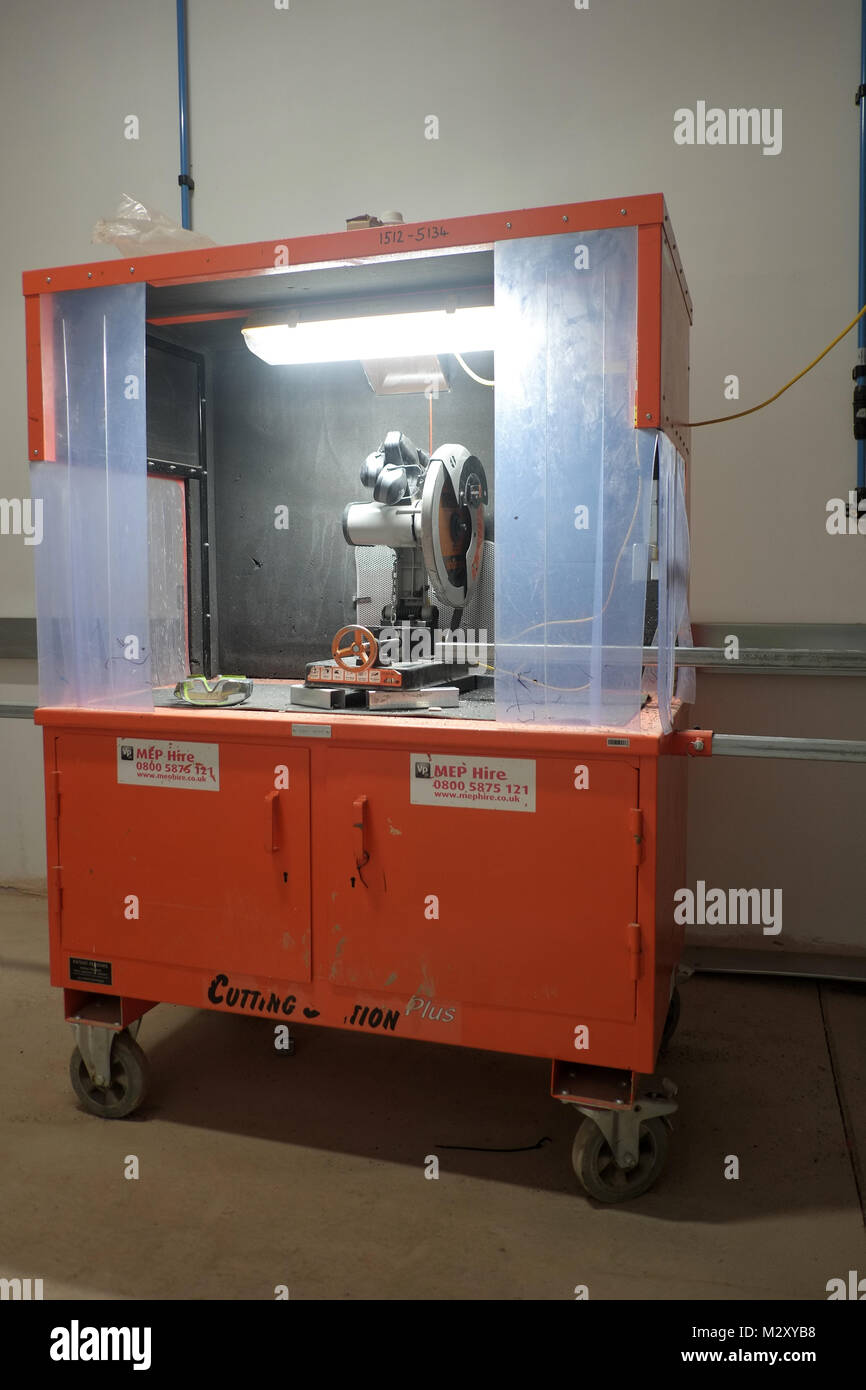 Chop saw hi-res stock photography and images - Alamy