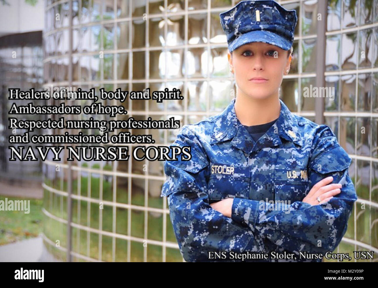 Stoler hi-res stock photography and images - Alamy