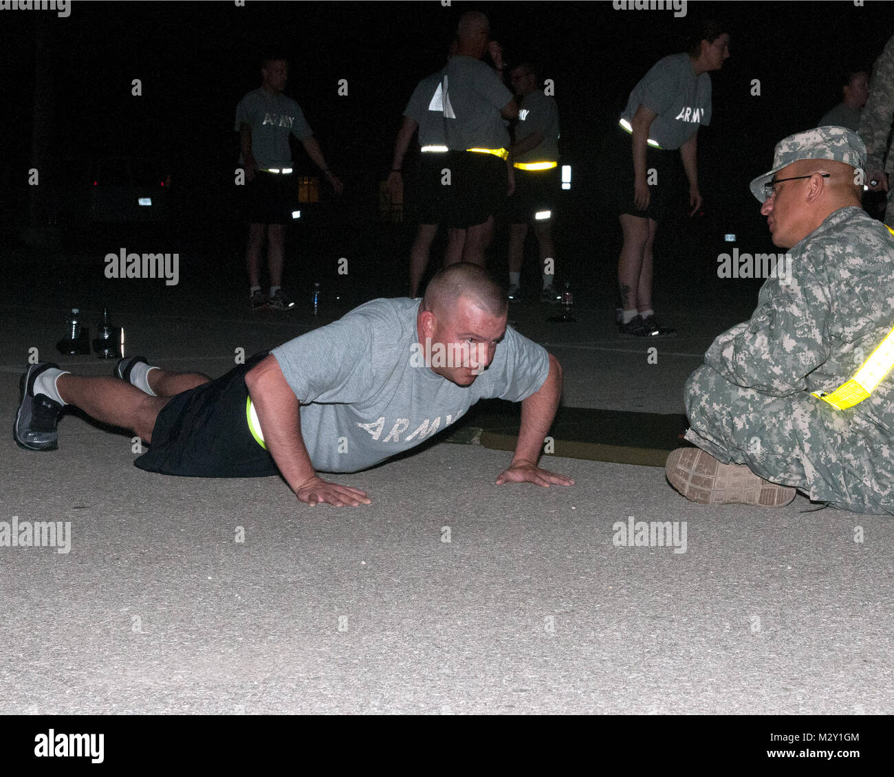 Army pt test hi-res stock photography and images - Alamy