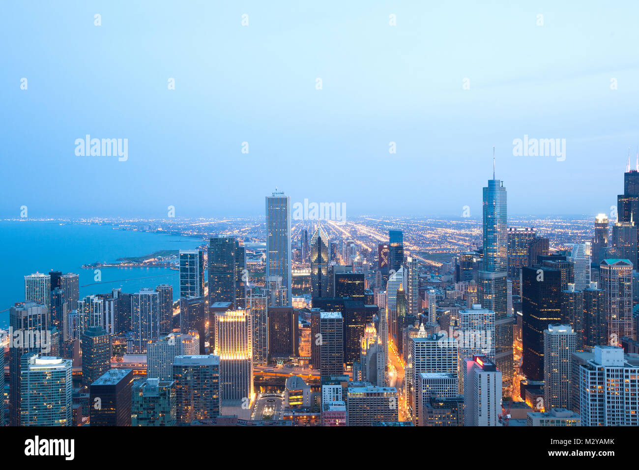 Elevated view of downtown Chicago, Illinois Stock Photo - Alamy