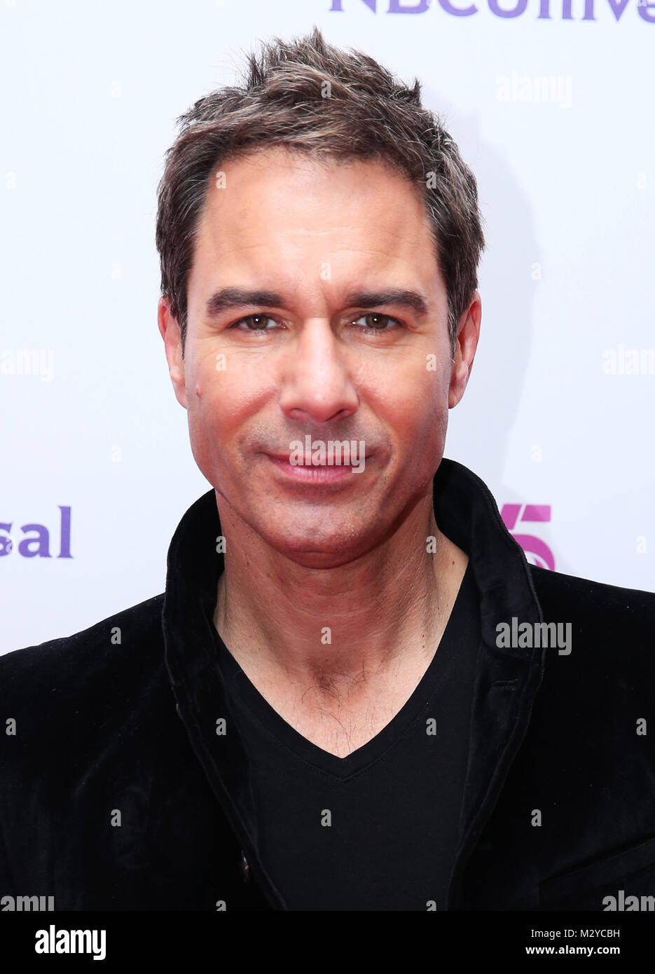 Eric mccormack will and grace hi-res stock photography and images - Alamy
