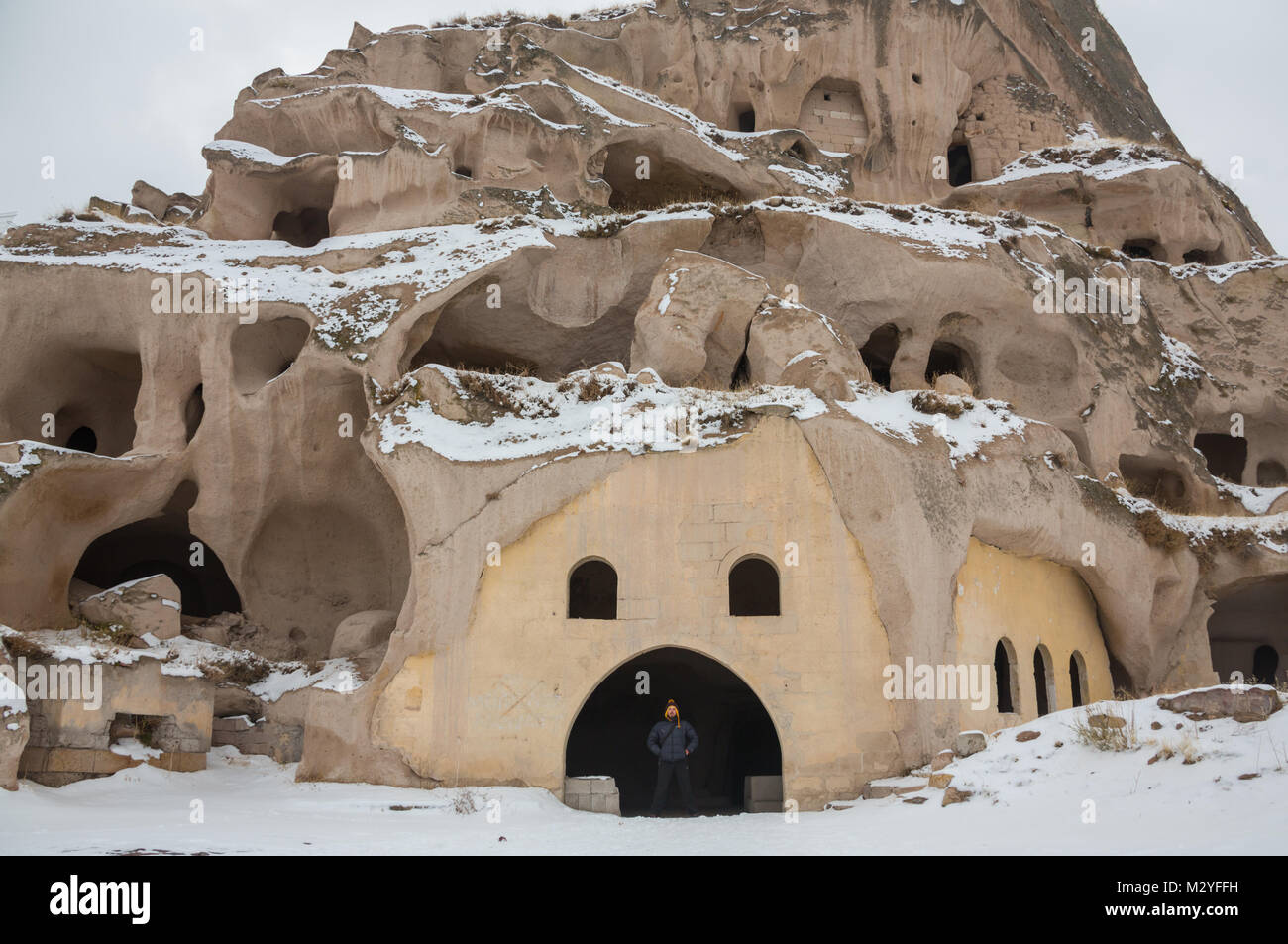 Cave complex hi-res stock photography and images - Alamy