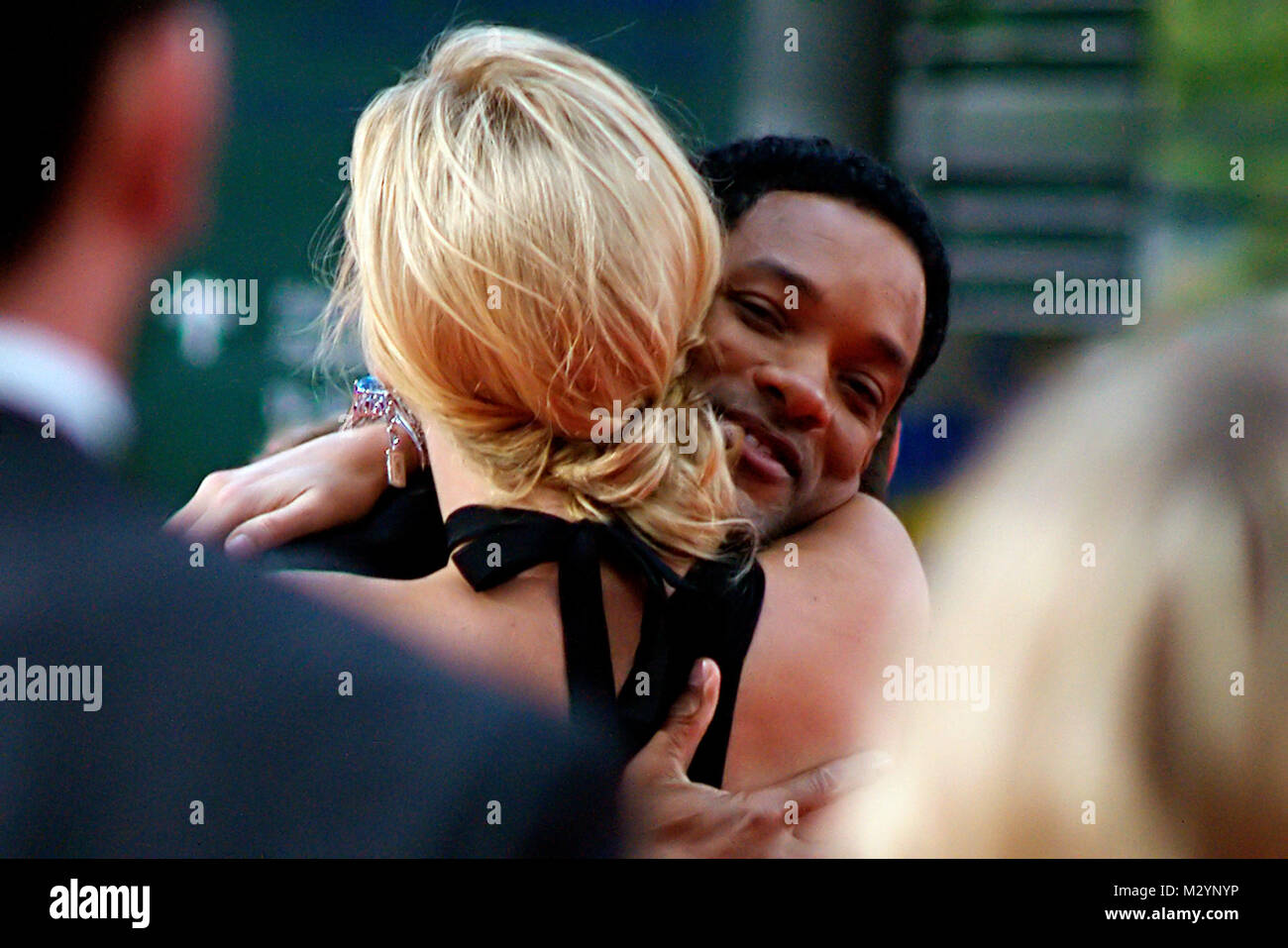 Charlize theron and will smith hi-res stock photography and images - Alamy