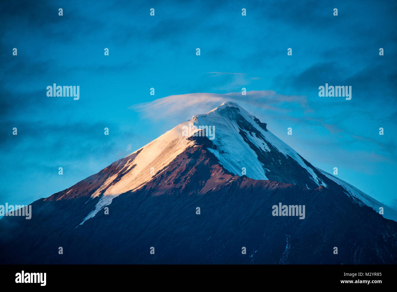 Tolbachik volcano at sunset, Kamchatka, Russia Stock Photo - Alamy