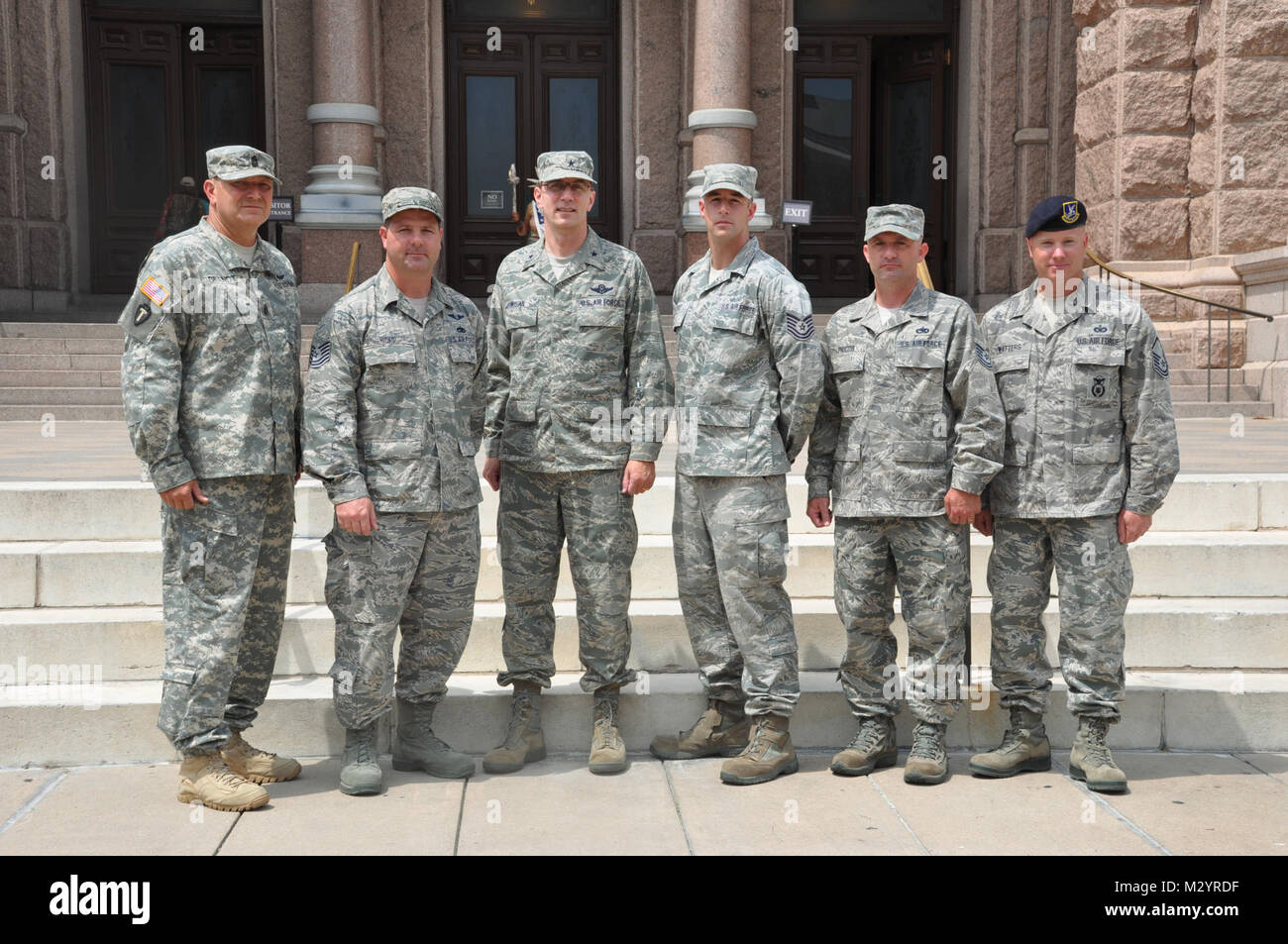 (National Guard photo by Laura L. Lopez). Air Guard Outside by Texas ...