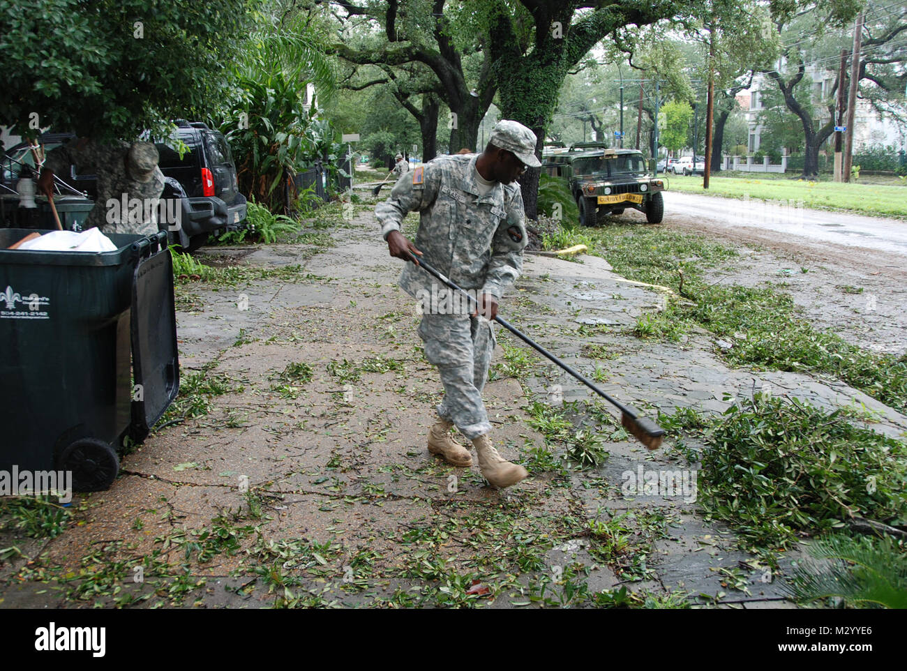 NEW ORLEANS - Soldiers of the Louisiana Nationla Guard's 1023rd ...