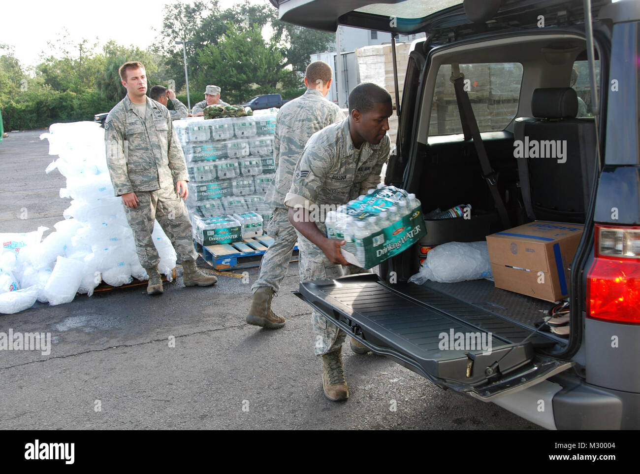 NEW ORLEANS - Senior Airman Randy Bullock, air traffic controller with ...