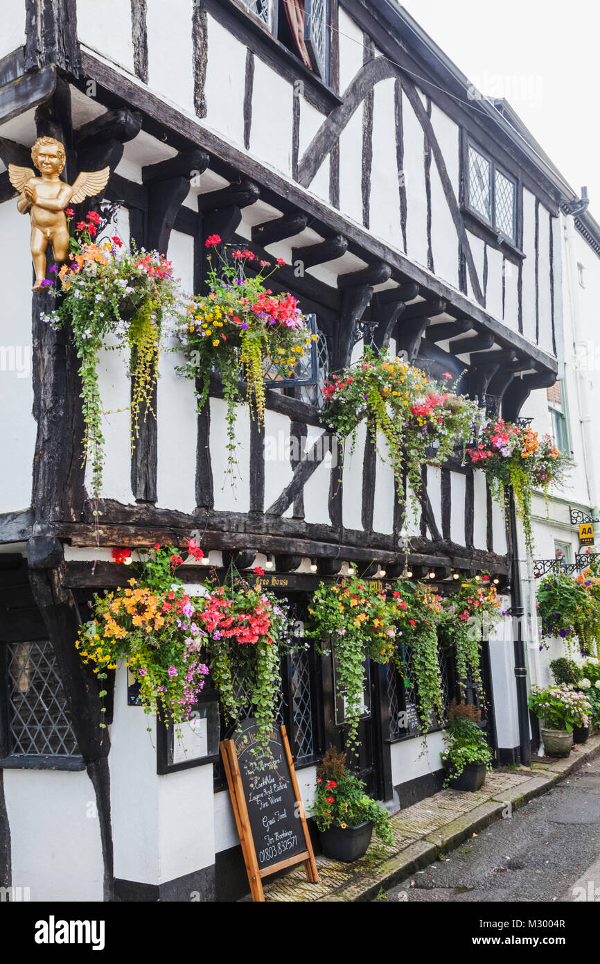 Dartmouth devon the cherub hi-res stock photography and images - Alamy