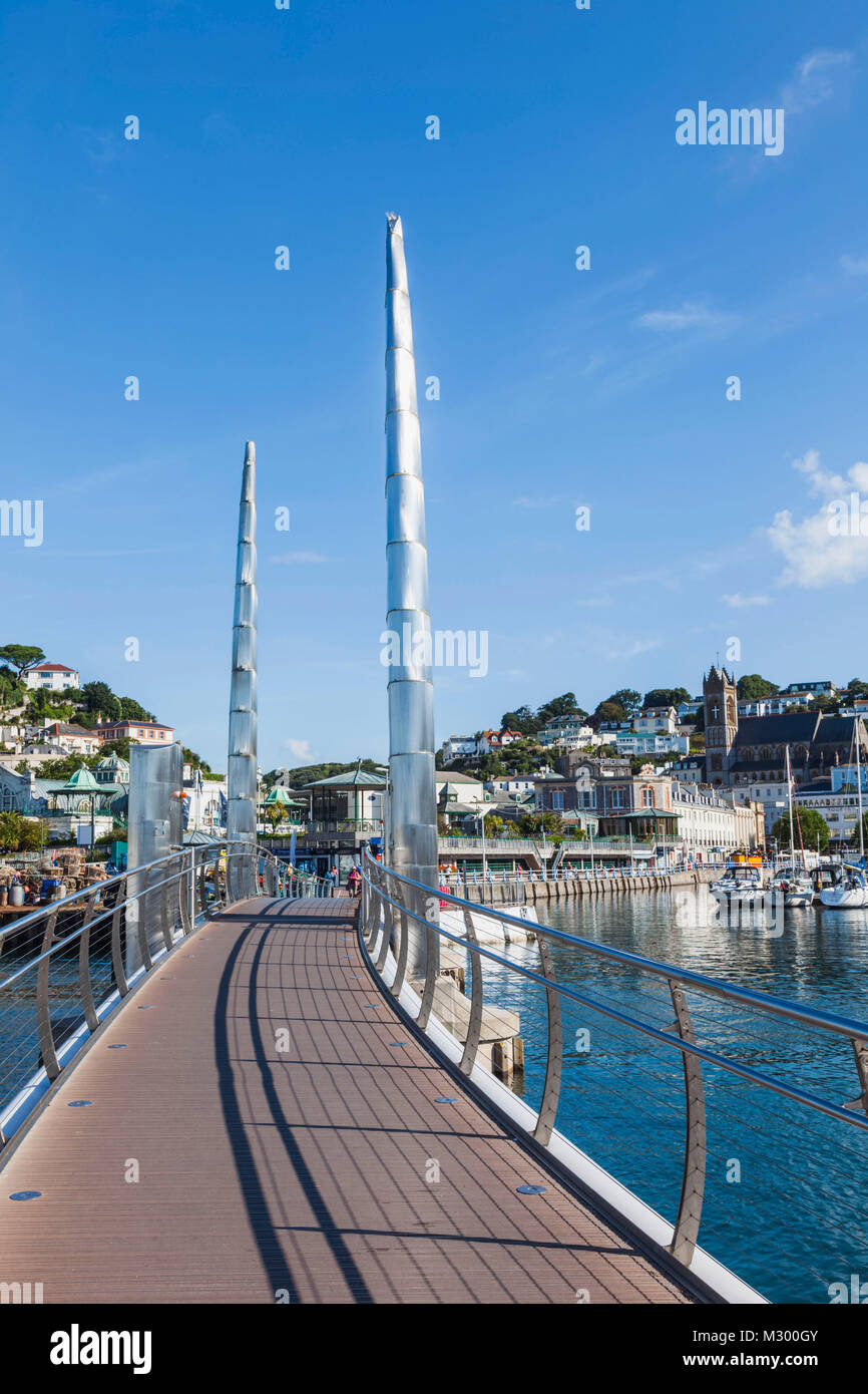 Torquay harbour bridge and town skyline hi-res stock photography and ...