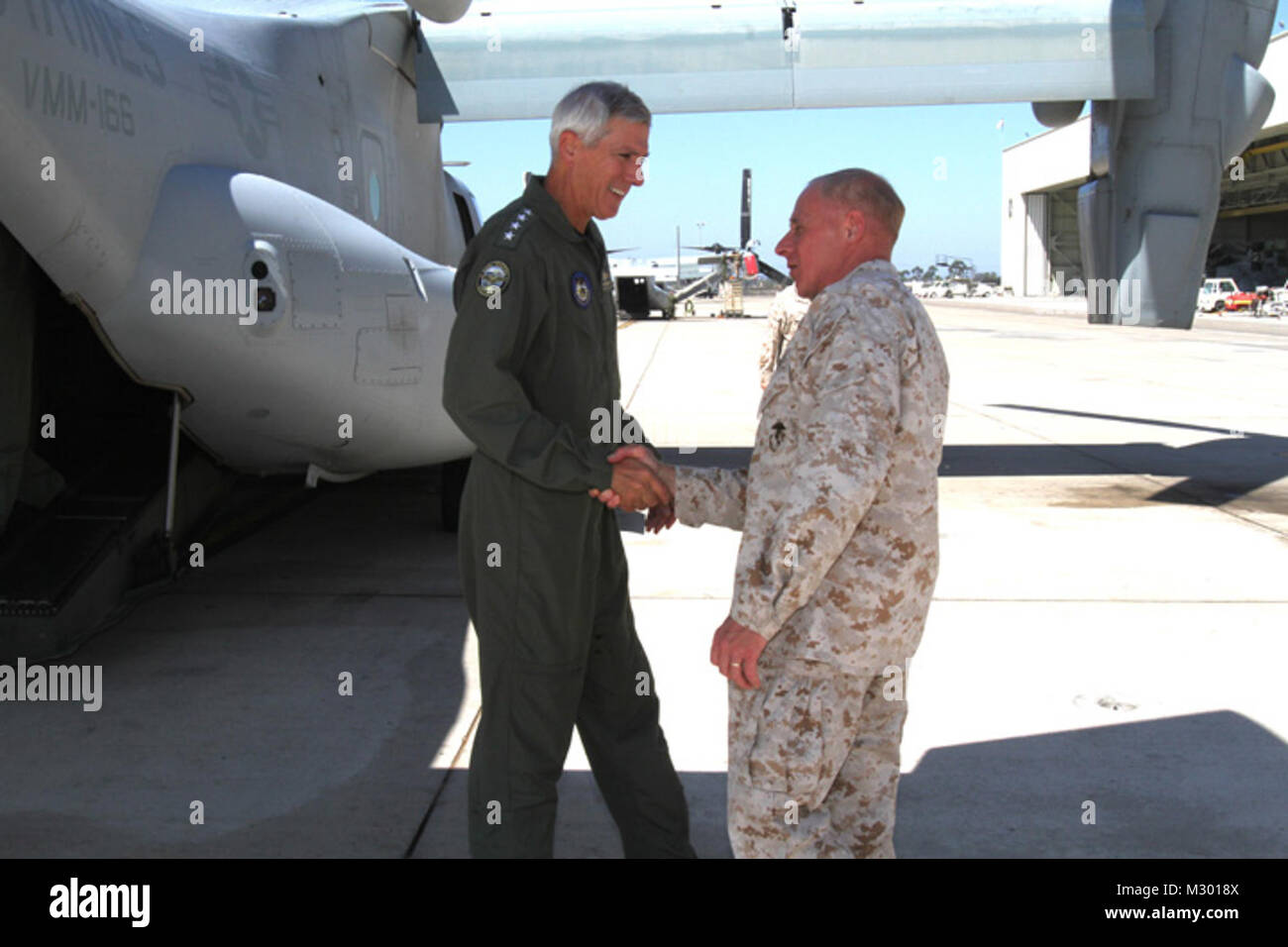 Admiral samuel j locklear hi-res stock photography and images - Alamy