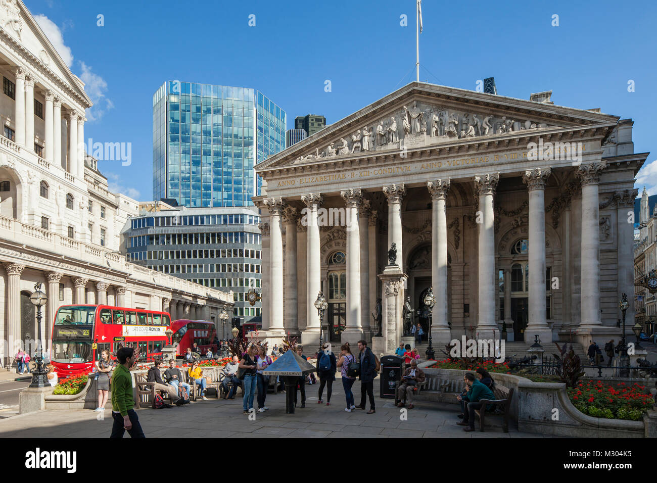 Bank of England building in London, England Stock Photo - Alamy
