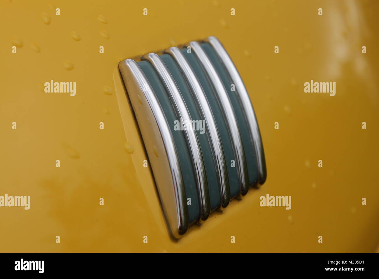 Fiat sign hi-res stock photography and images - Alamy