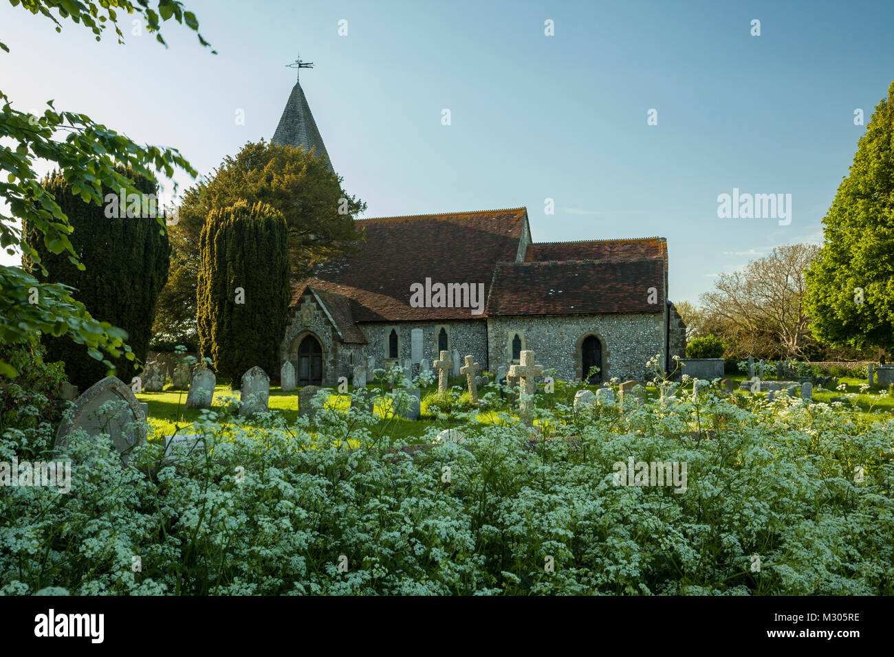 Sussex rodmell village church uk hi-res stock photography and images ...