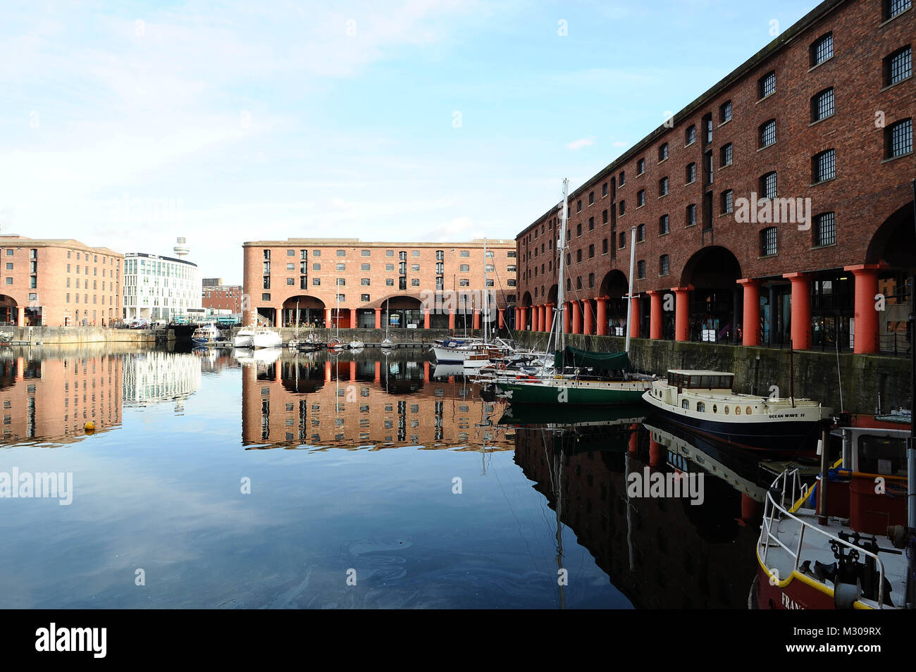 Pictures of Liverpool Stock Photo - Alamy