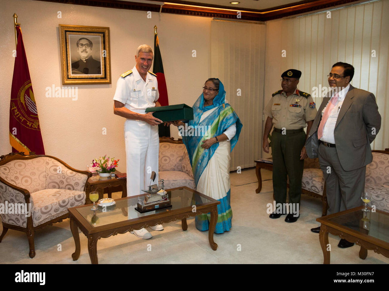 Adm samuel j locklear iii hi-res stock photography and images - Alamy