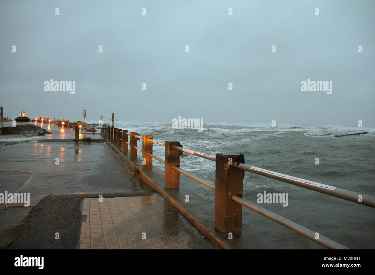 Rudee inlet hi-res stock photography and images - Alamy
