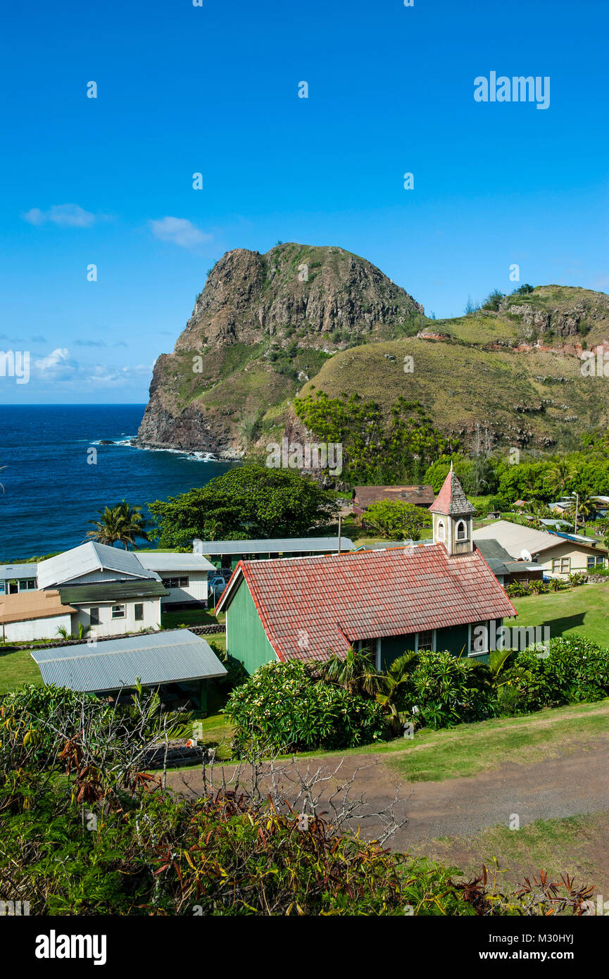 Kahakuloa head, western Maui, Hawaii Stock Photo - Alamy