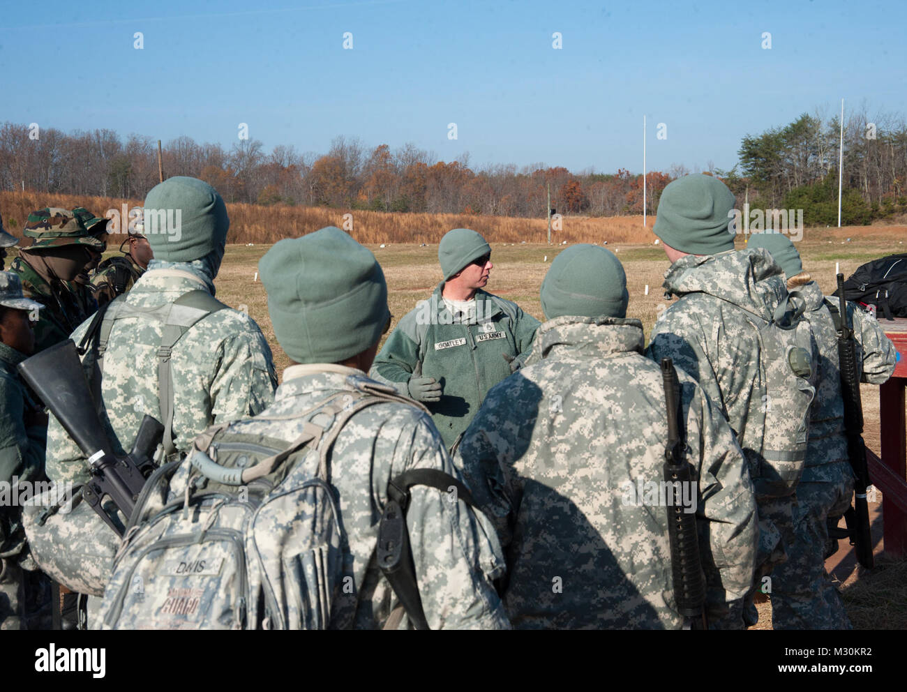 SSG John Goatley briefs DCARNG Rifle Team before rifle practice by ...