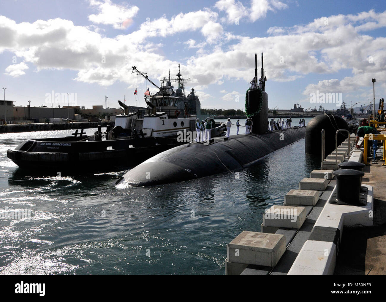 Submarine uss greeneville hi-res stock photography and images - Alamy