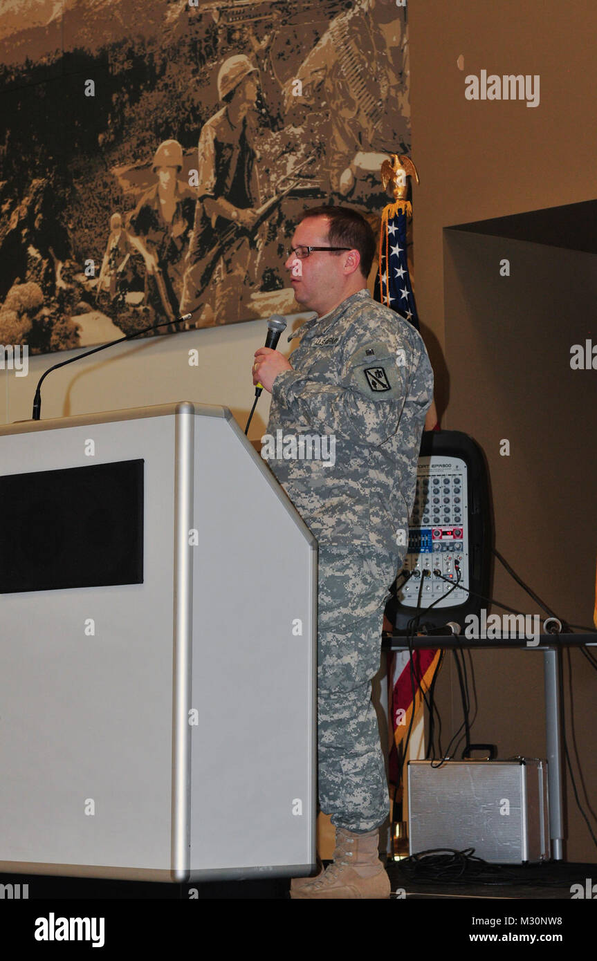 The 45th Fires Brigade, Oklahoma Army National Guard, hosted a prayer ...