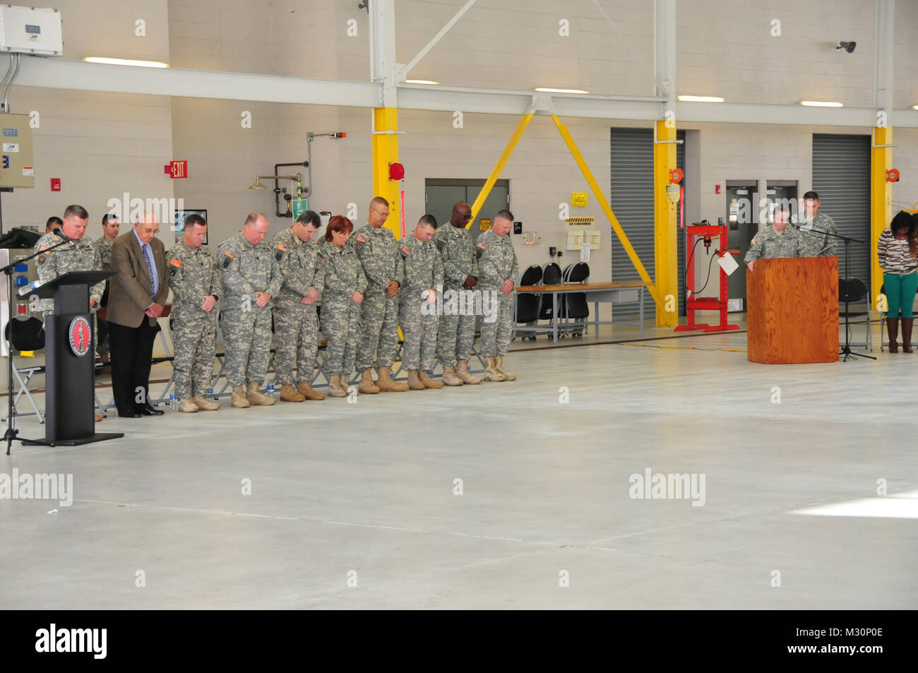 PINEVILLE, La. - Soldiers from the Louisiana National Guard's 204th ...
