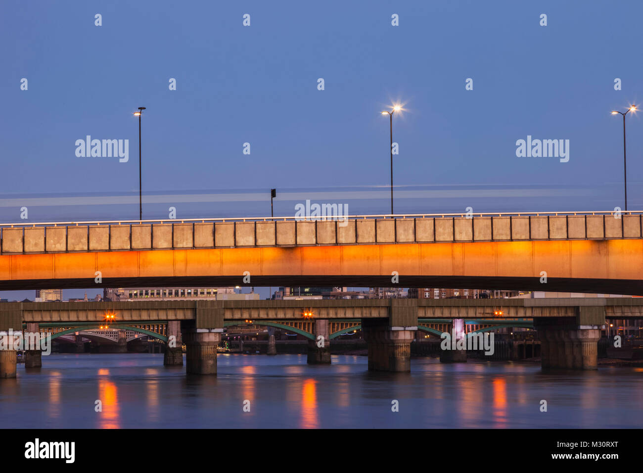 England, London, London Bridge Stock Photo - Alamy