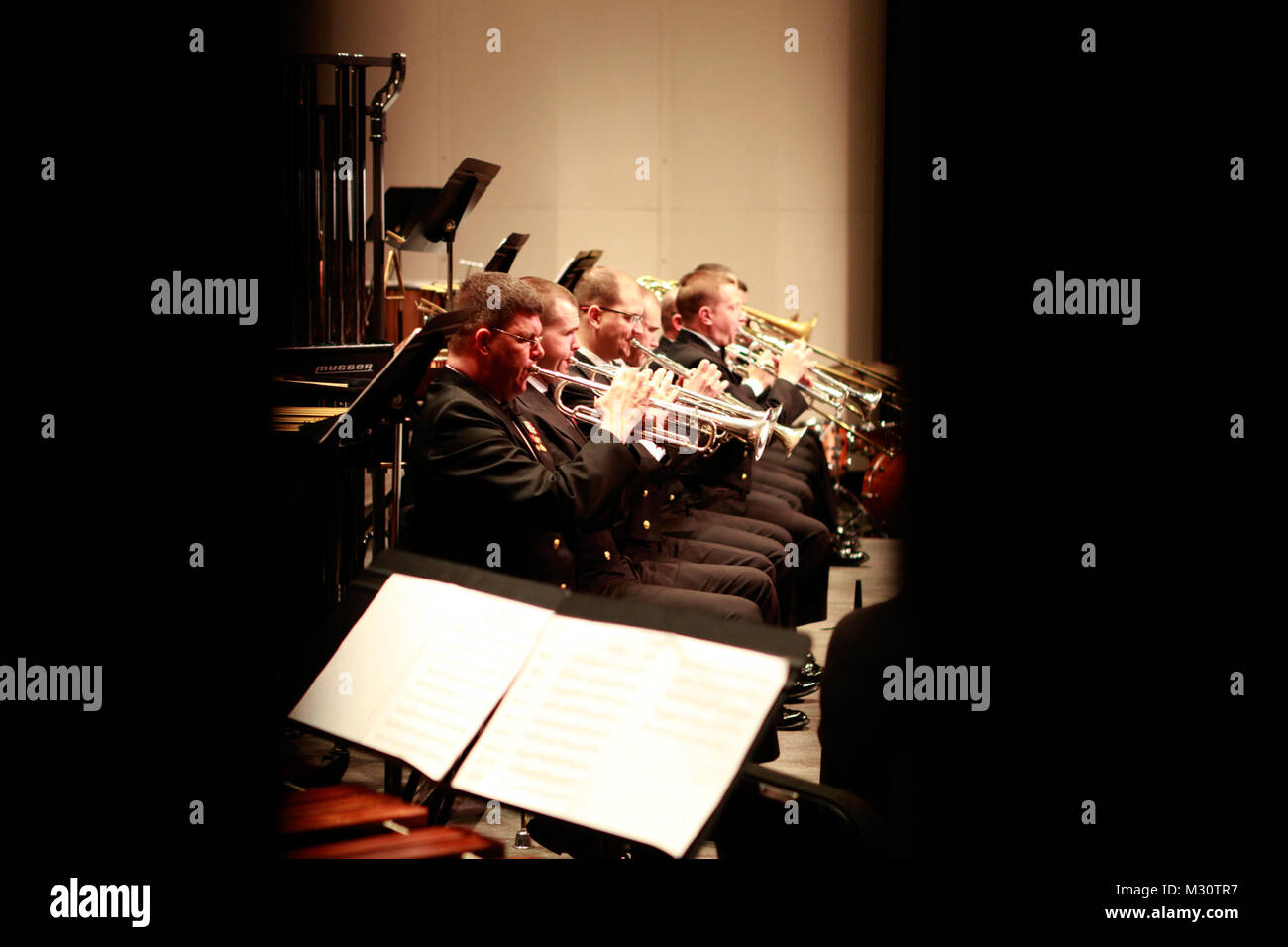 U s navy band trumpet hi-res stock photography and images - Alamy