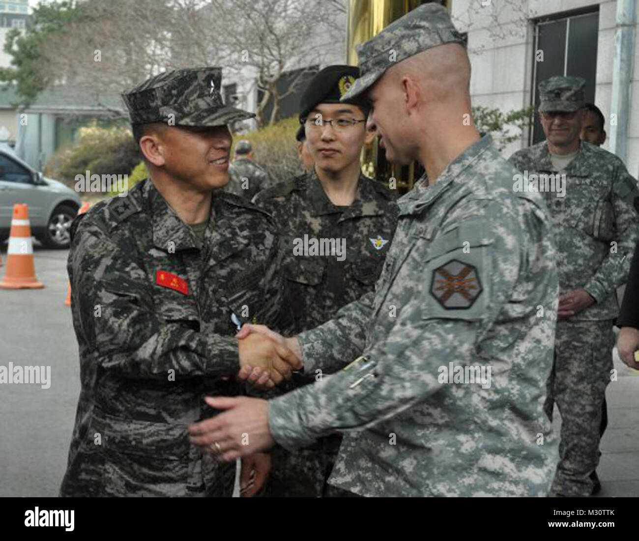 Commander For Ministry Of National Defense Service Support Group (left ...