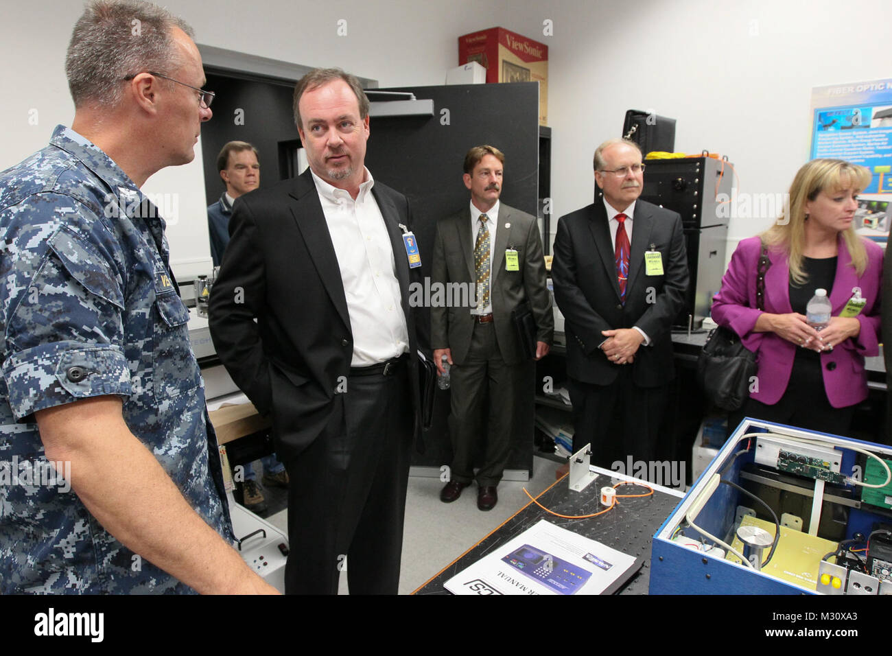 140528-N-HW977-488 NORCO, Calif. (May 28, 2014) Capt. Eric Ver Hage ...