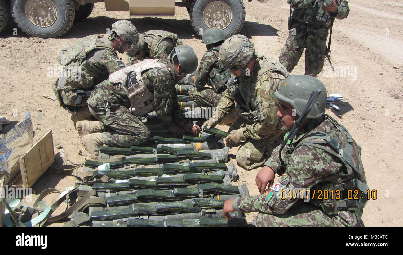 878th trains Afghan Soldiers on demolition operations by Georgia ...