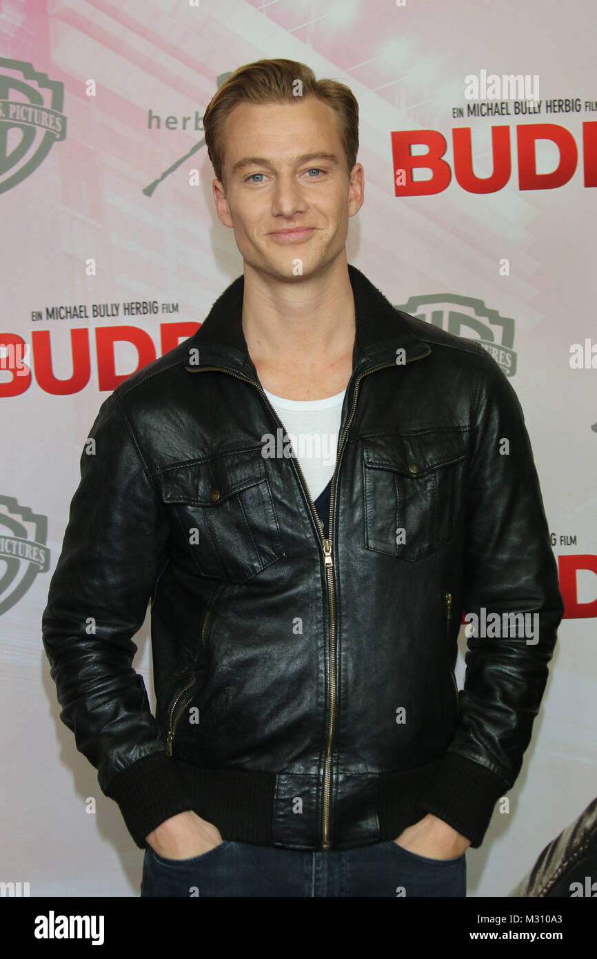 Alexander fehling hi-res stock photography and images - Alamy