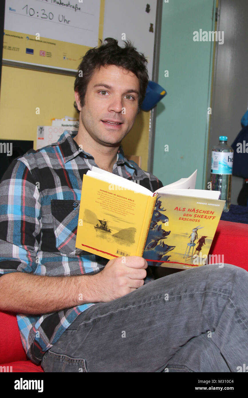 10000 euro hi-res stock photography and images - Alamy