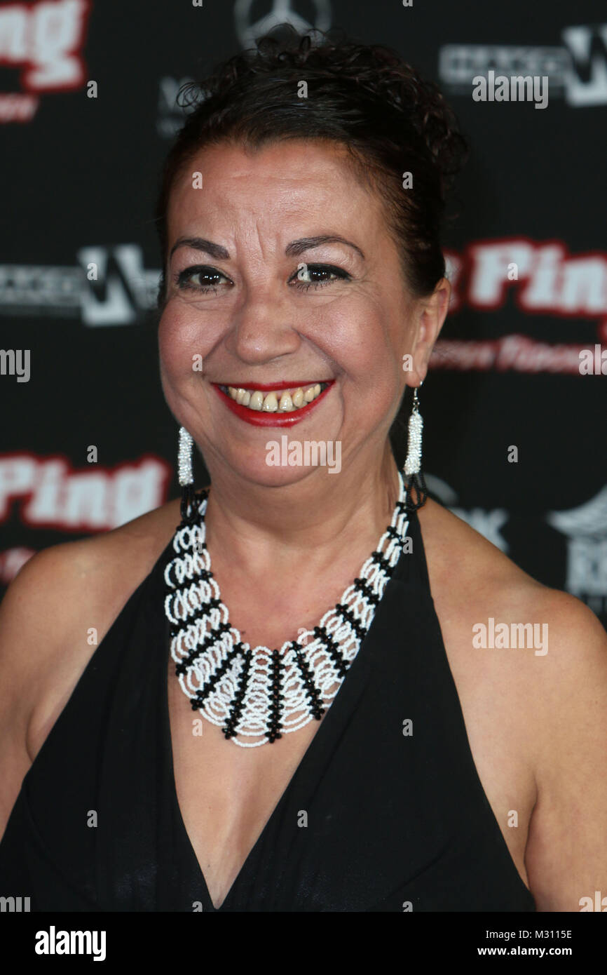 Lilay huser hi-res stock photography and images - Alamy