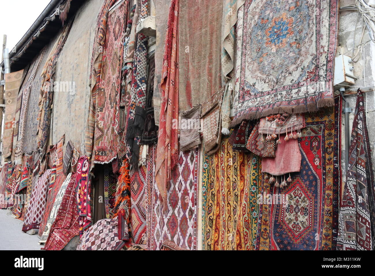 Traditional turkish rug hi-res stock photography and images - Alamy