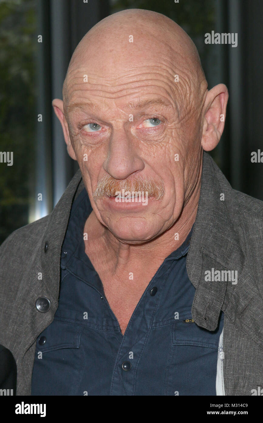 Joe bausch hi-res stock photography and images - Alamy