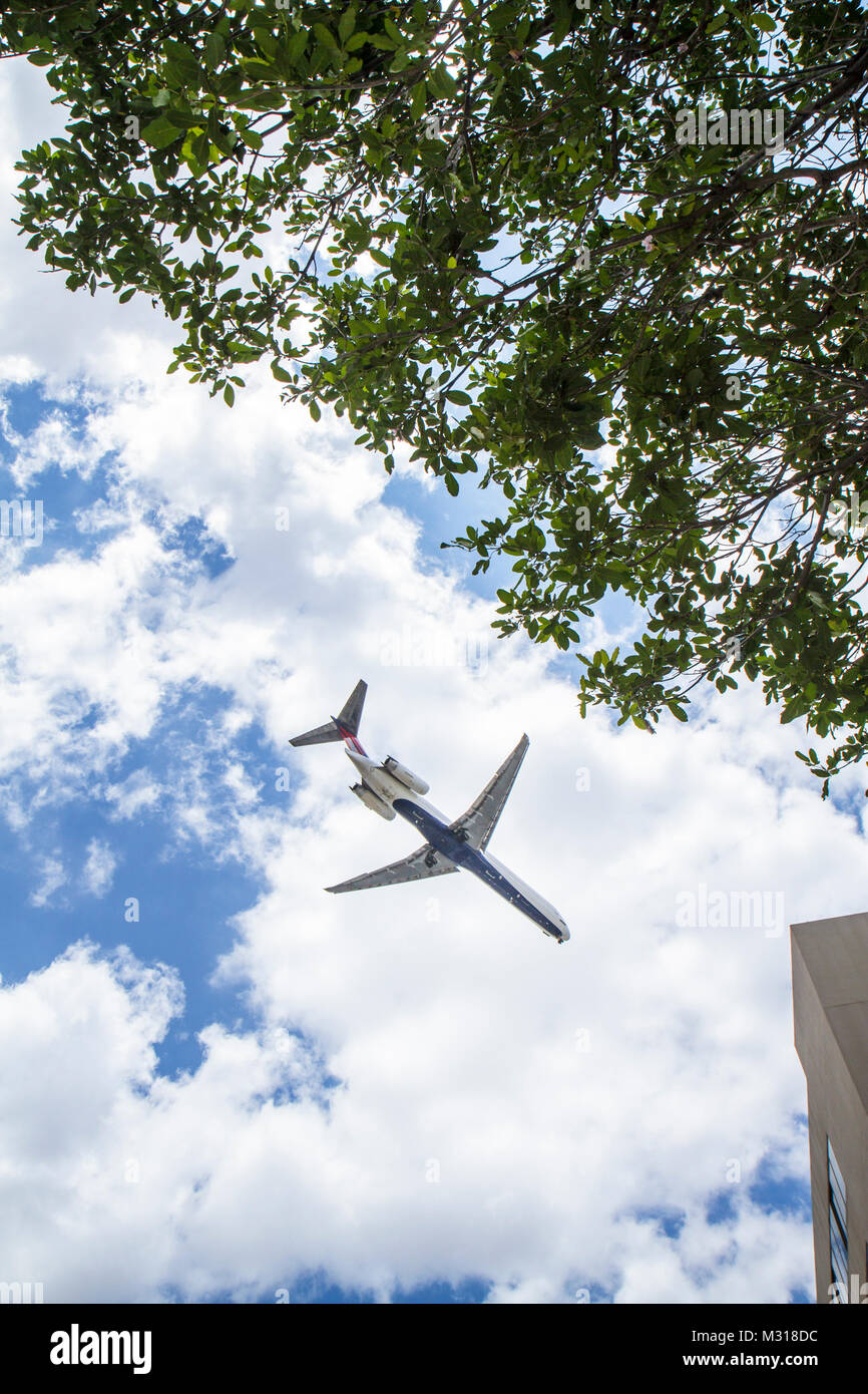 Miami Florida,jet,commercial airliner airplane plane aircraft aeroplane ...