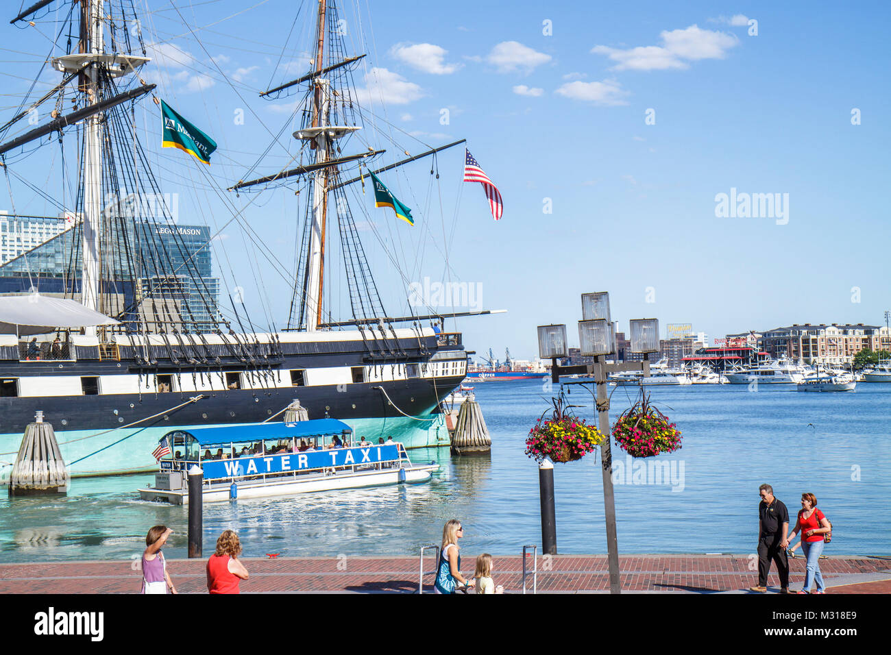 Couple constellation hi-res stock photography and images - Alamy