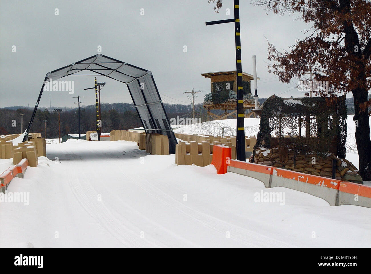 Access control points hi-res stock photography and images - Alamy