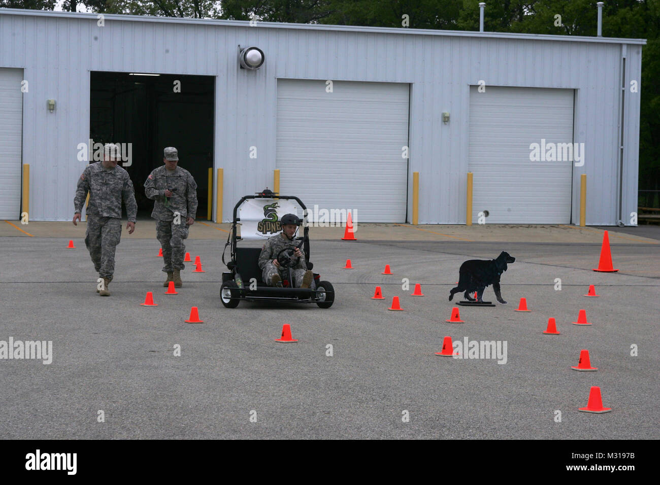 307th military police company hi-res stock photography and images - Alamy