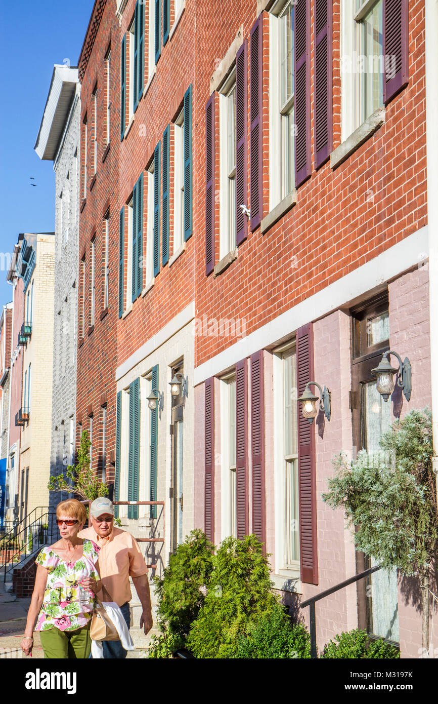 Working class row house hi-res stock photography and images - Alamy