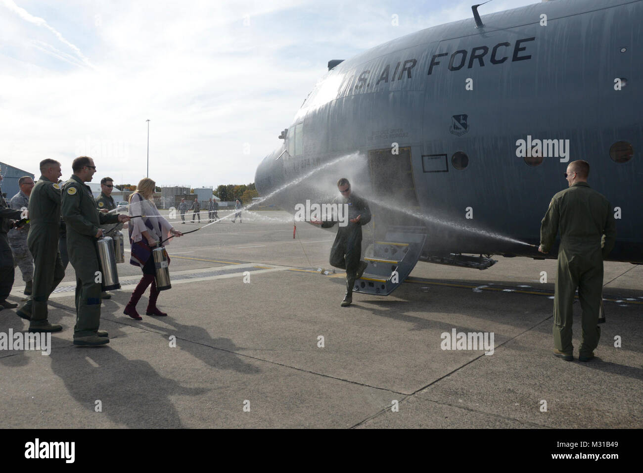 Flying Yankees High Resolution Stock Photography and Images - Alamy