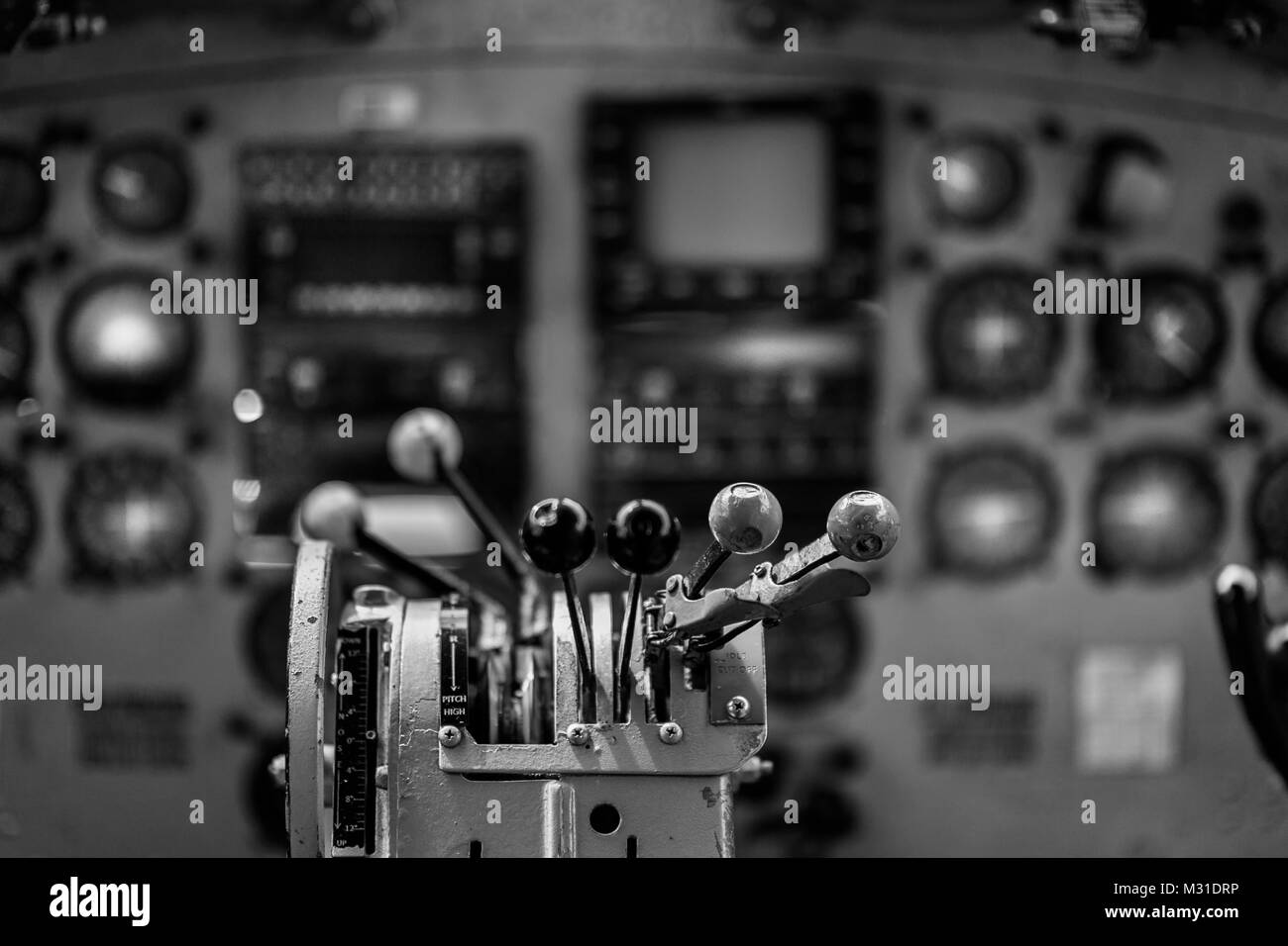 Douglas dc 3 cockpit High Resolution Stock Photography and Images - Alamy