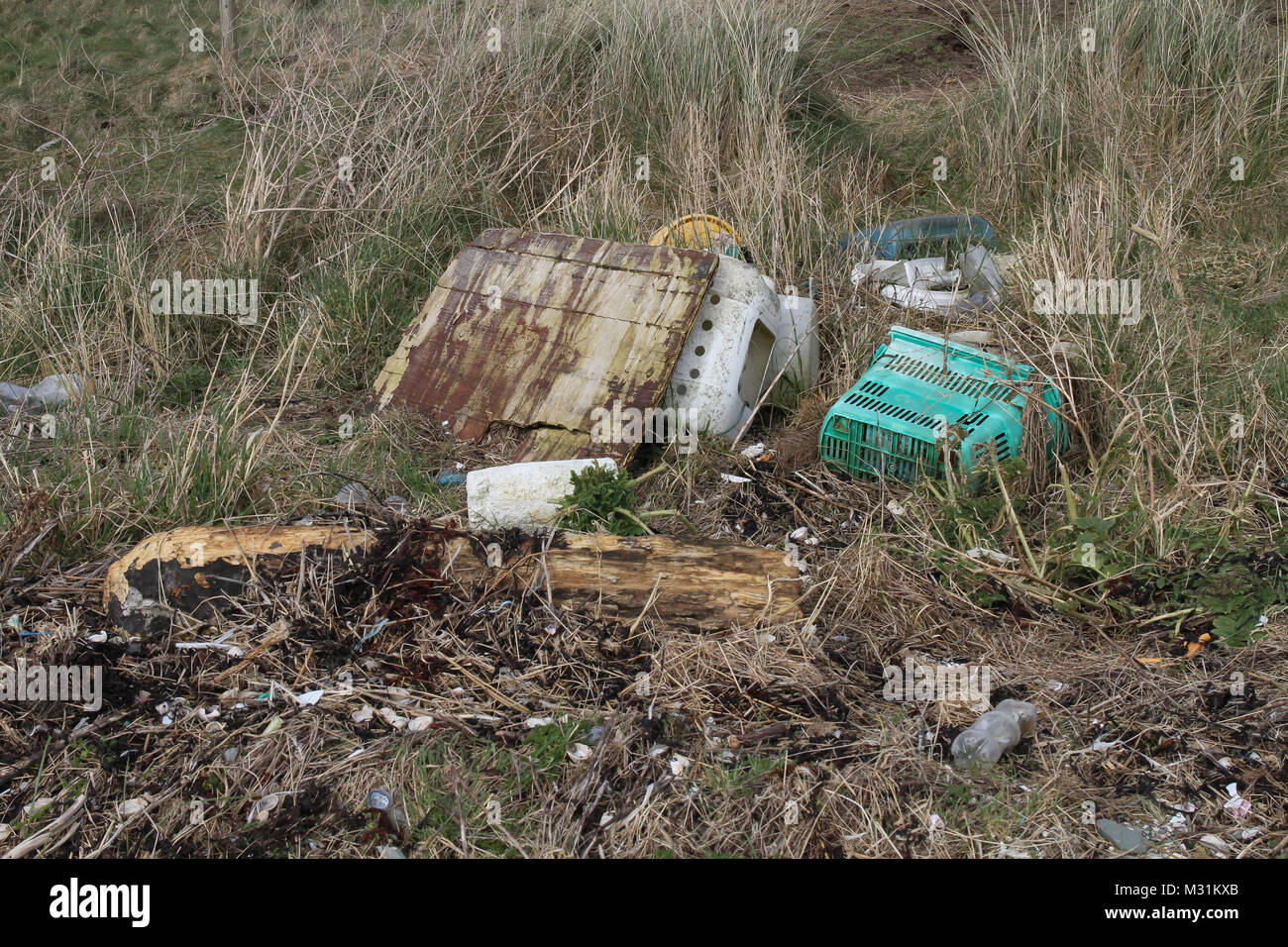 Debris washed up on a UK beach Stock Photo - Alamy
