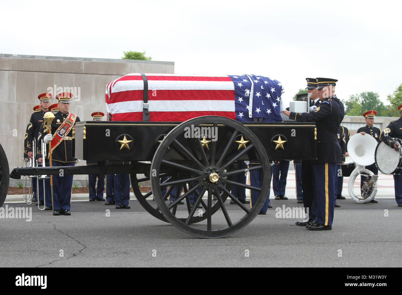 Caisson under construction hi-res stock photography and images - Alamy