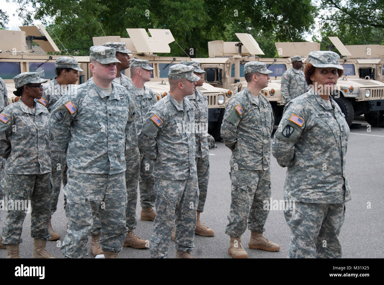 SFC Johnson (right), a Platoon Sgt with the DC National Guard Quick ...