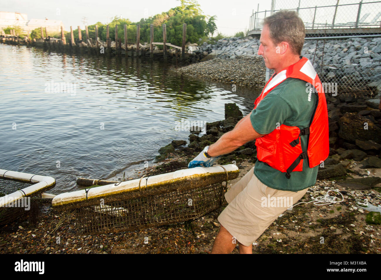 Taylor floats hi-res stock photography and images - Alamy