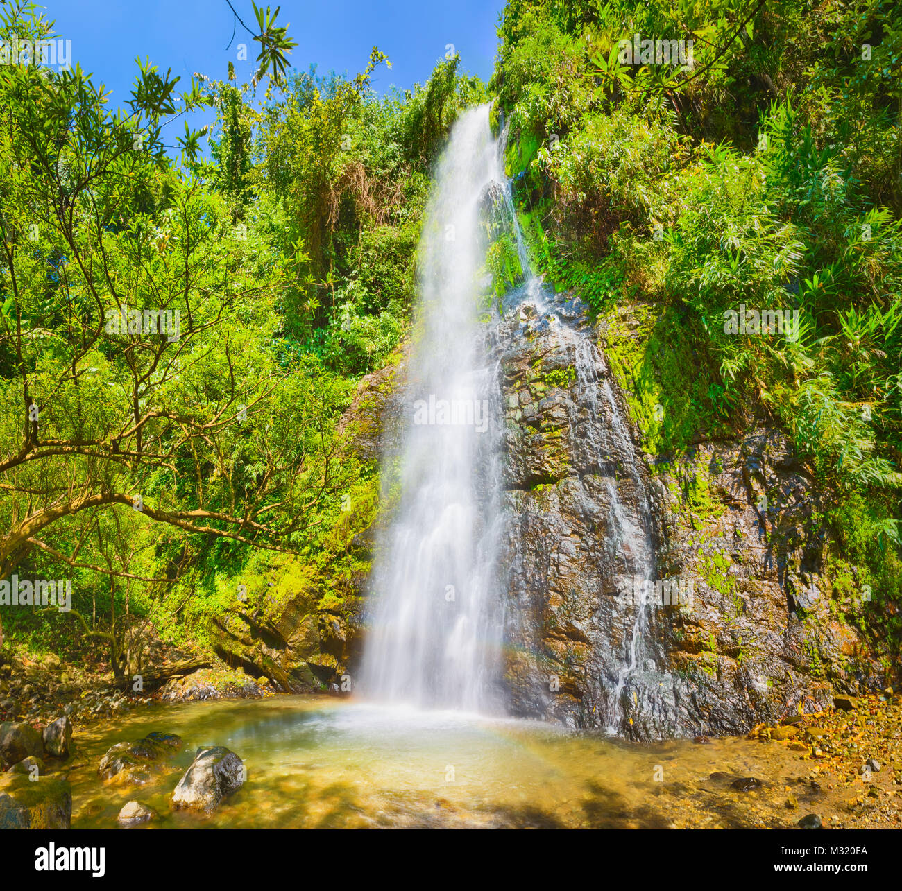 Beautiful Kaeng Nyui Waterfalls. Vang Vieng. Laos landscape Stock Photo ...