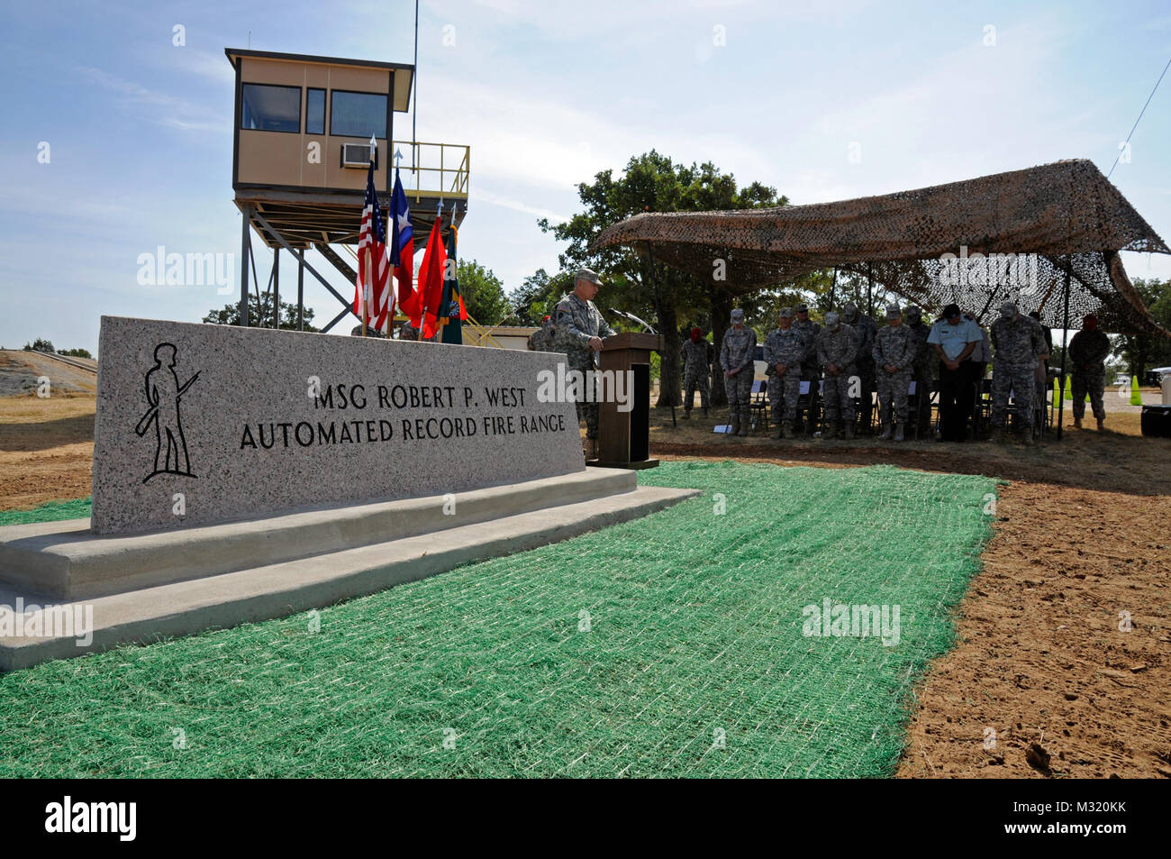 Friends, family, and fellow Texas National Guardsmen at the Master Sgt ...