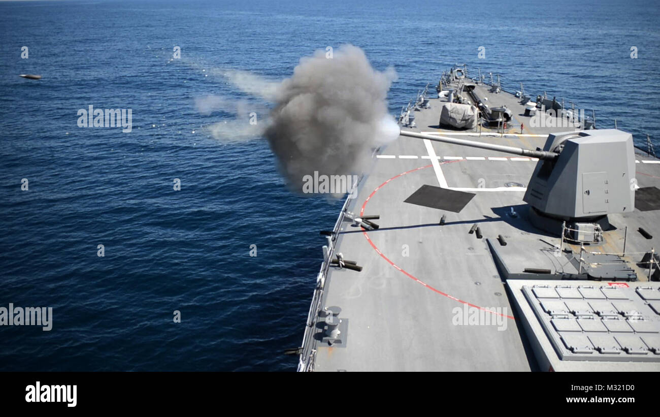 Truxtun is conducting training operations in the atlantic ocean hi-res ...