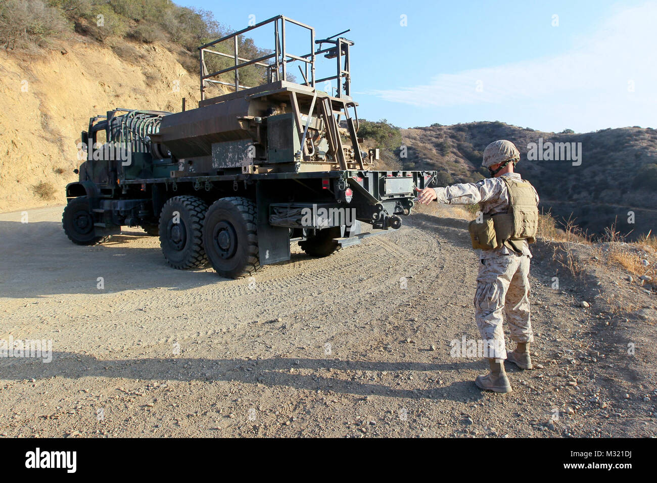 130731-N-HW977-061 CLEVELAND NATIONAL FOREST, Calif. (July 31, 2013 ...
